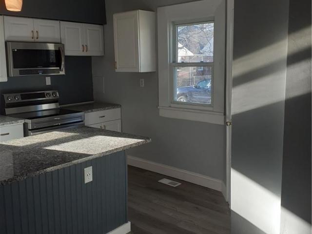 1000 Mt Vernon AVE