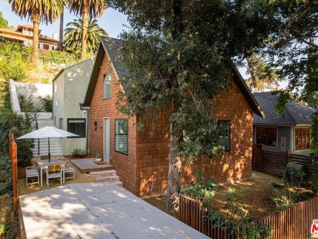 1000 Myra Avenue