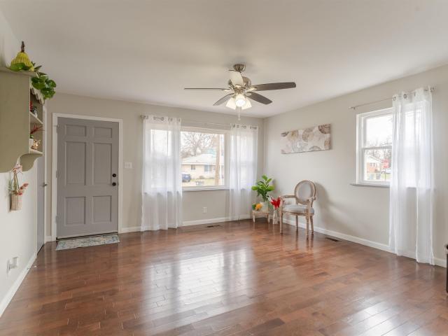 1000 N Fairlawn W Circle