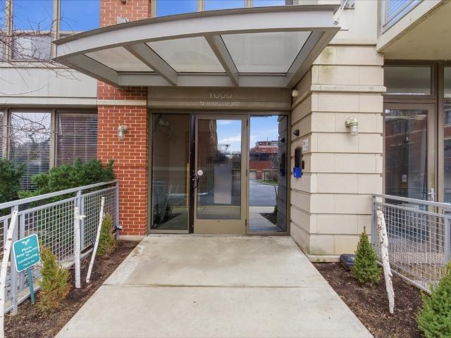 1000 N Kingsbury St, Unit 104, Chicago, IL 60610 | MLS #12610