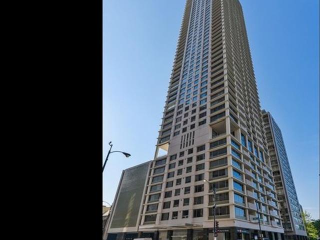 1000 N Lake Shore Plz Unit 44B, Chicago, IL 60611