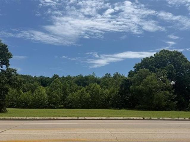 1000 N Mount Auburn Rd Lot J, Cape Girardeau, MO 63701