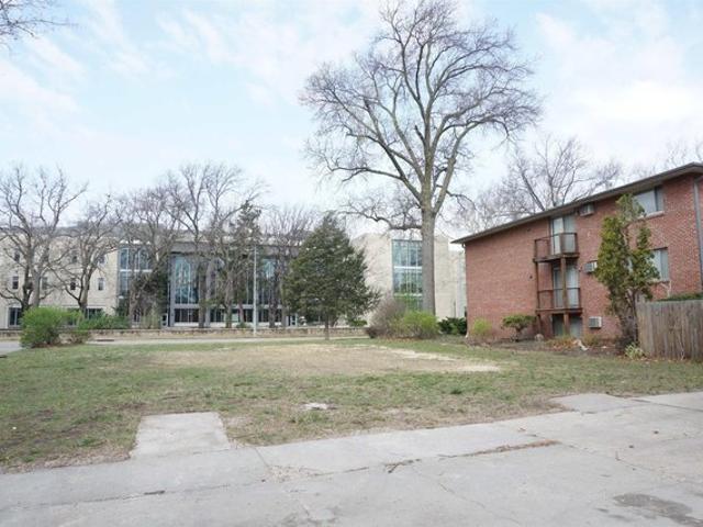 1000 N Manhattan Ave, Manhattan, KS 66502