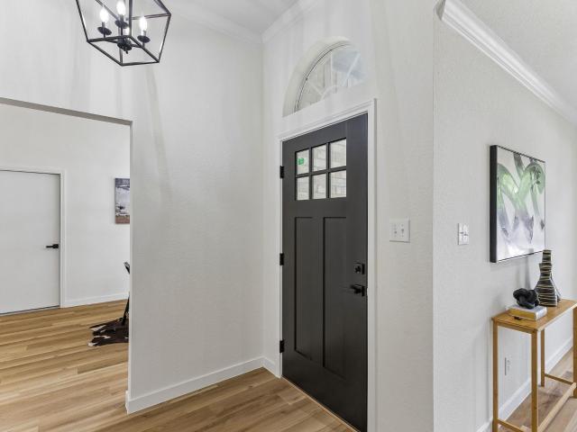 1000 Oaklands Dr