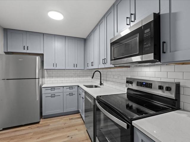 1000 Orchard Luxury Apartments 2 Bedroom Apartment for Rent at 1000 East Orchard Street, Mundelein, IL 60060