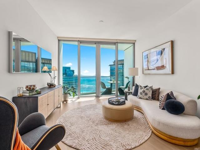 1000 Auahi St Apt 4002, Honolulu, HI 96814