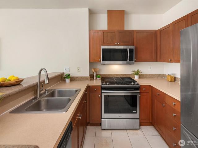 1000 Aurora Avenue N # 311