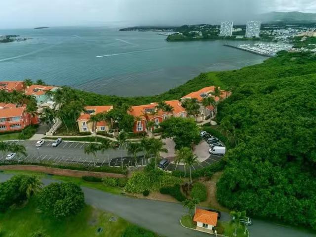1000 Ave El Conquistador #5586, Fajardo, PR 00738 MLS PR9106.