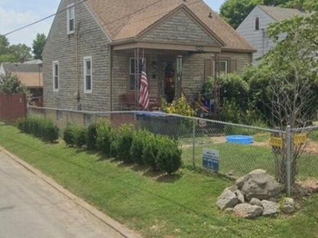 1000 Berry Blvd, Louisville, KY 40215