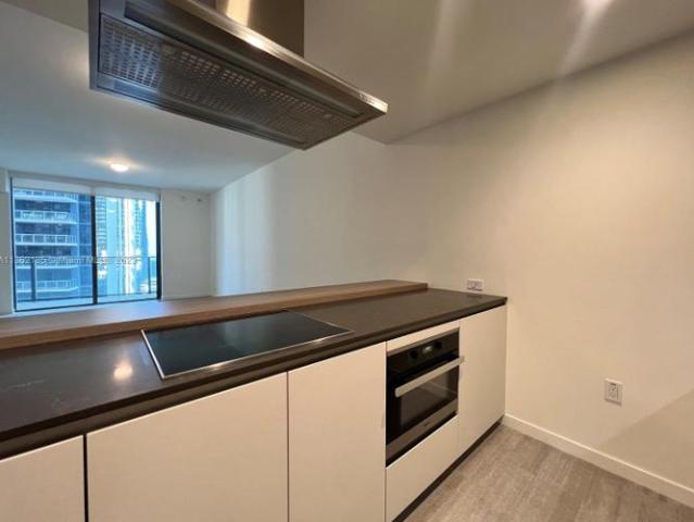 1000 Brickell Plaza #1903, Miami, FL 33131