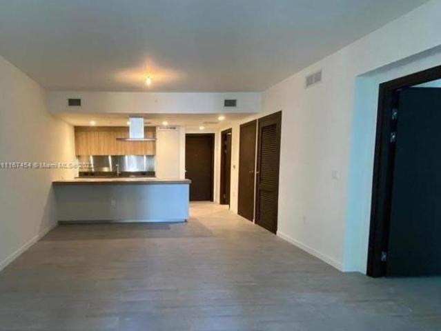 1000 Brickell Plaza #2603 Miami, FL 33131