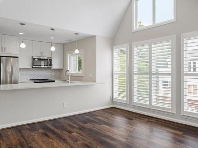 1000 Brighthurst Dr Unit 310, Raleigh, NC 27605