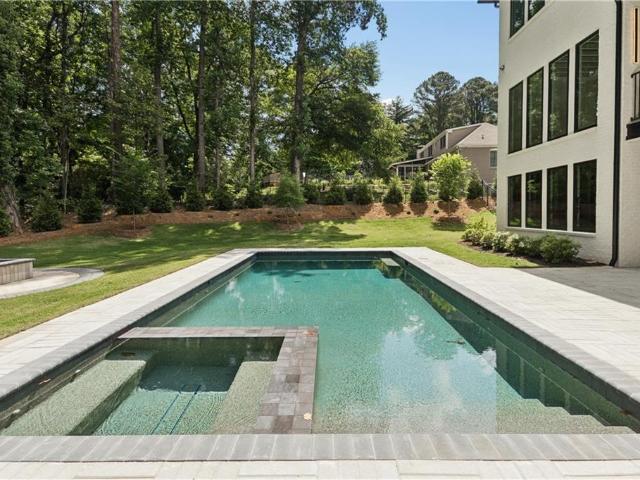 1000 Clementstone NE Drive