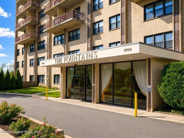 1000 Clove Rd Apt 9M, Staten Island, NY 10301