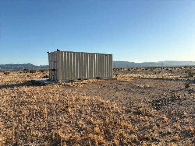 1000 Compadre Ln, Twentynine Palms, CA 92277 | MLS #JT26067 | Compass