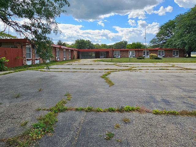 1000 Dixon Avenue
