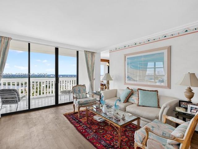 1000 E Island Blvd Apt 2911, Aventura, FL 33160