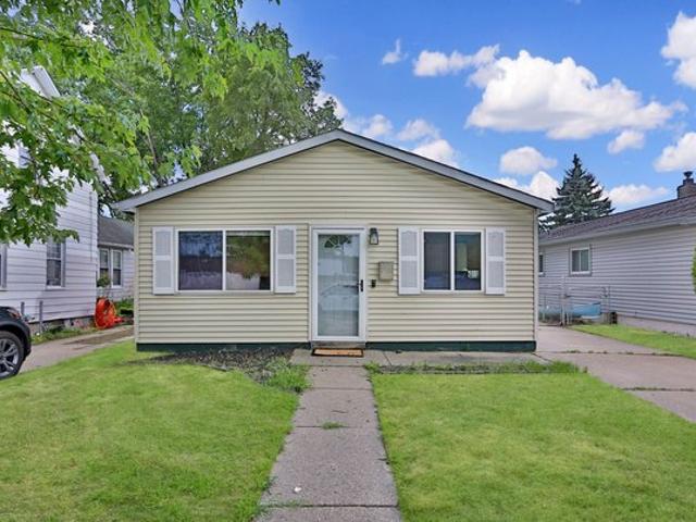 1000 E Mahan Ave, Hazel Park, MI 48030