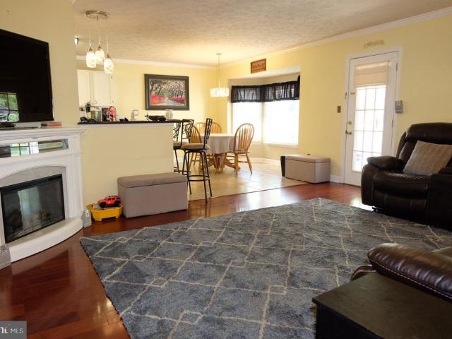 1000 Elbridge Way