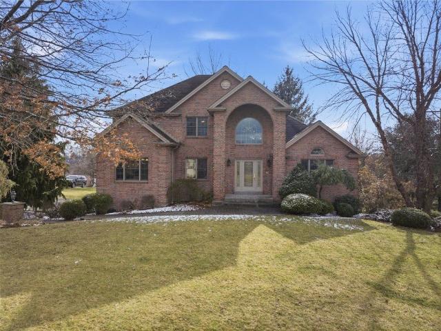 1000 Fawn Valley Dr, Canonsburg, PA