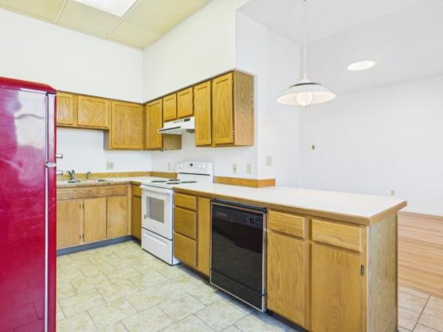 1000 Fountain Terrace Dr Unit 302, Lewistown, MT 59457