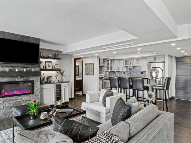 1000 Grandview Ave, Unit 405, Pittsburgh, PA 15211 | MLS #1746
