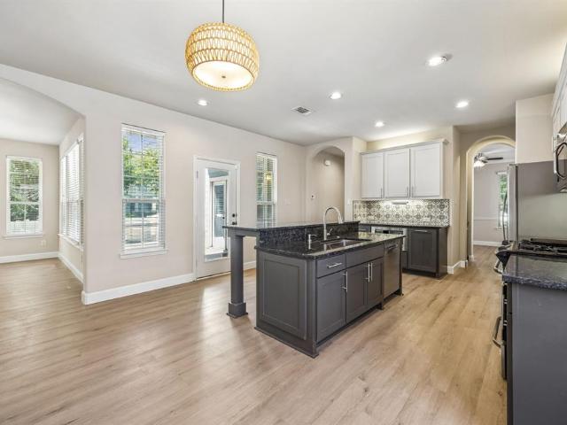 1000 Haley Ct, Savannah, TX 76227 | MLS #21228