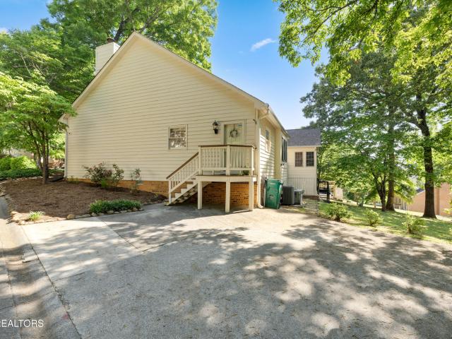 1000 Harrogate Drive