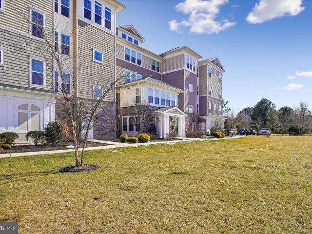 1000 Herons Nest Way # 23