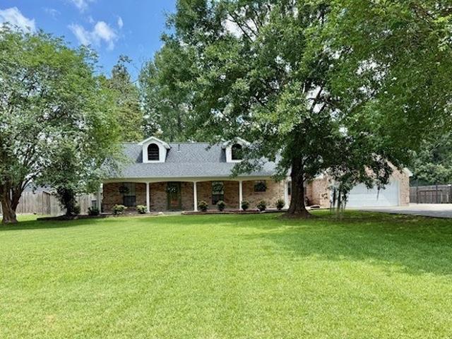 1000 Hickory Trl, Orange, TX 77632