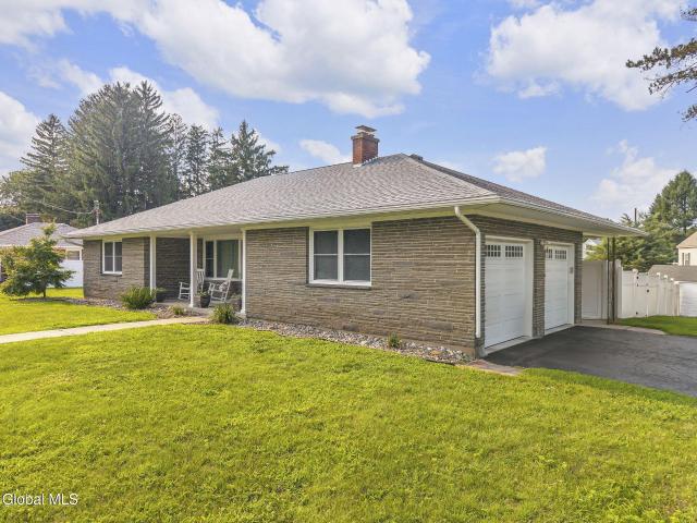 1000 John Alden Lane