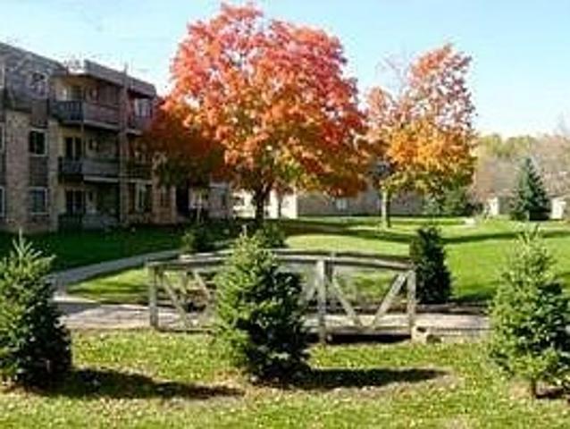 1000 Lyn Way, Hastings, MN 55033