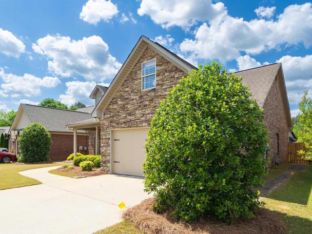 1000 Legacy Cove S