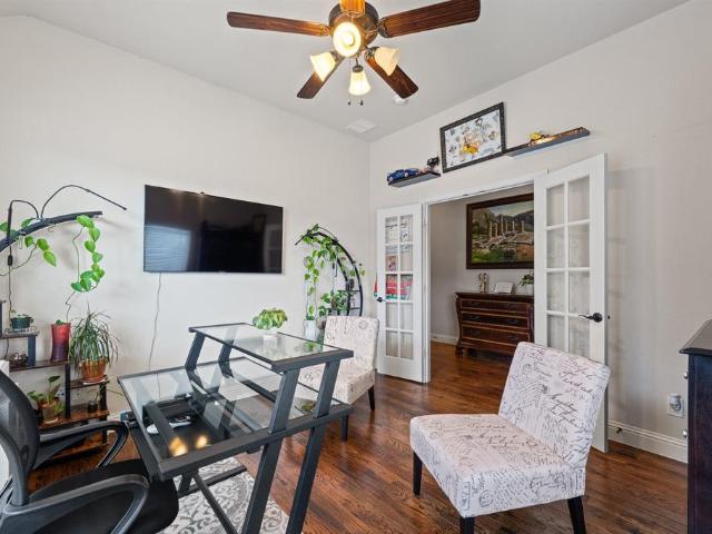 1000 Longhorn Dr, Aubrey, TX 76227 | MLS #21338