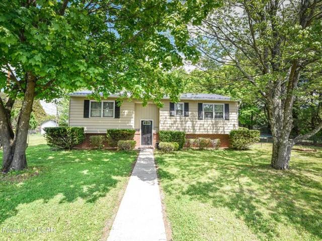 1000 Louise St, Weatherly, PA 18255