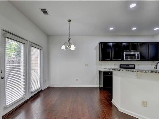 1000 Parkside Wood Court