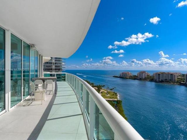 1000 Pointe Dr S #1902, Miami Beach, FL 33139