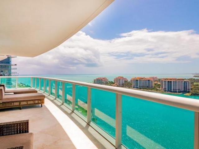 1000 Pointe Dr S #2202, Miami Beach, FL 33139