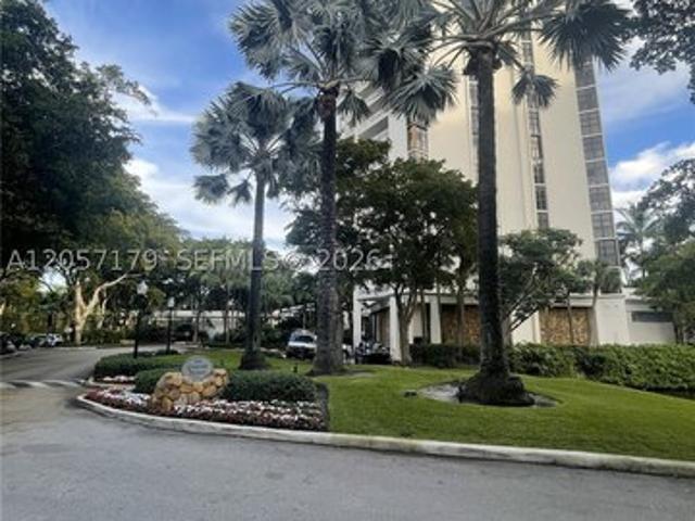 1000 Quayside Ter Apt 1807, Miami, FL 33138
