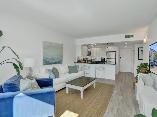 1000 River Reach Dr, Unit 423, Fort Lauderdale, FL 33315 | MLS #R11162