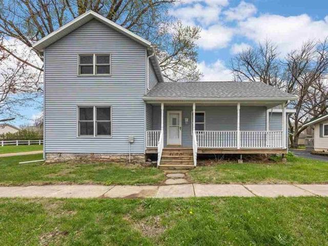 1000 Stinocher St, Solon, IA 52333