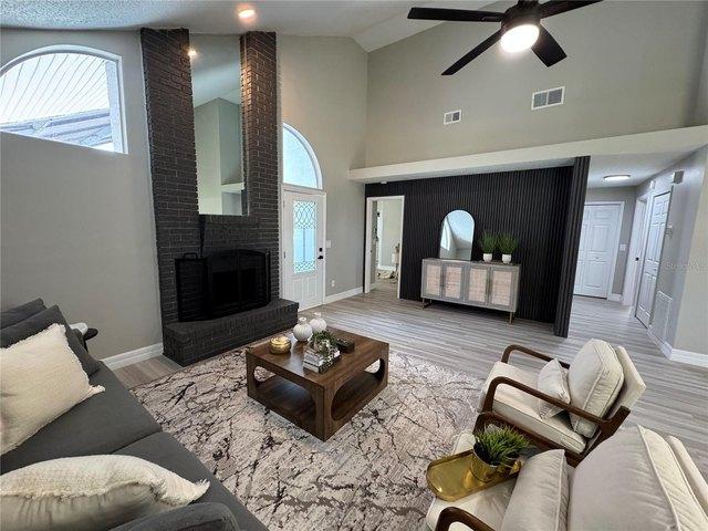 1000 Summer Lakes Dr, Orlando, FL 32835
