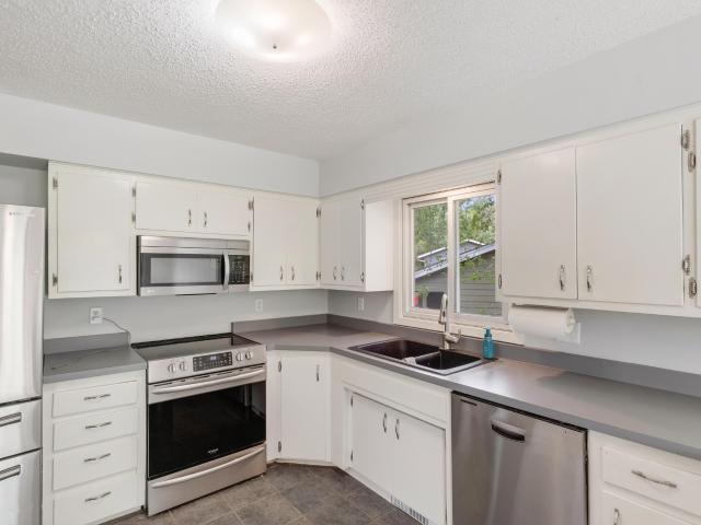 1000 Summerfield Drive
