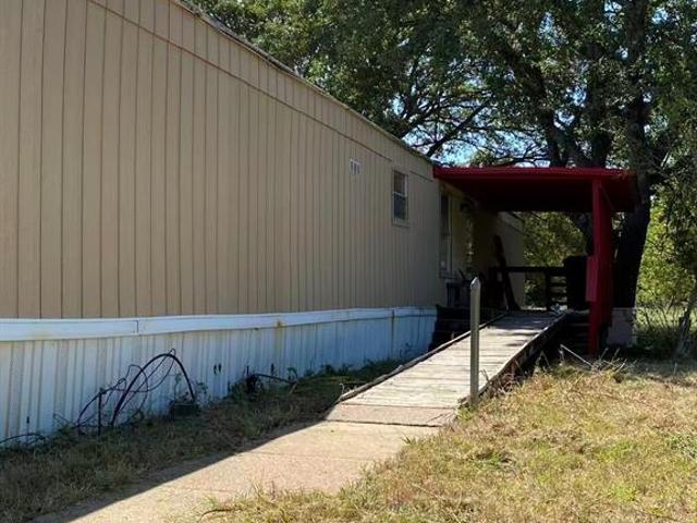 1000 Sundance Dr, West Tawakoni, TX 75474 | MLS #21074