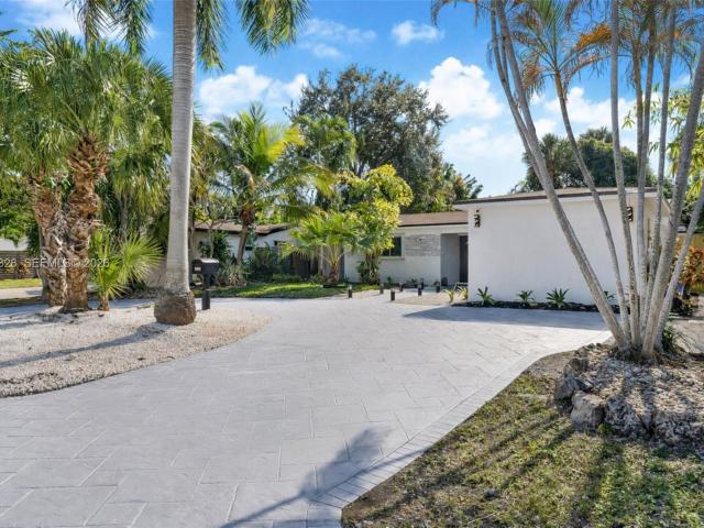1000 SW 32nd St, Fort Lauderdale, FL 33315 | MLS #A11990