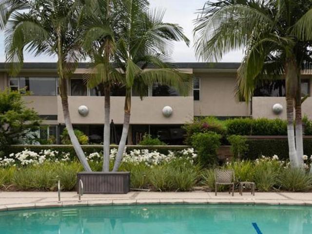1000 S Orange Grove Blvd #8, Pasadena, CA 91105