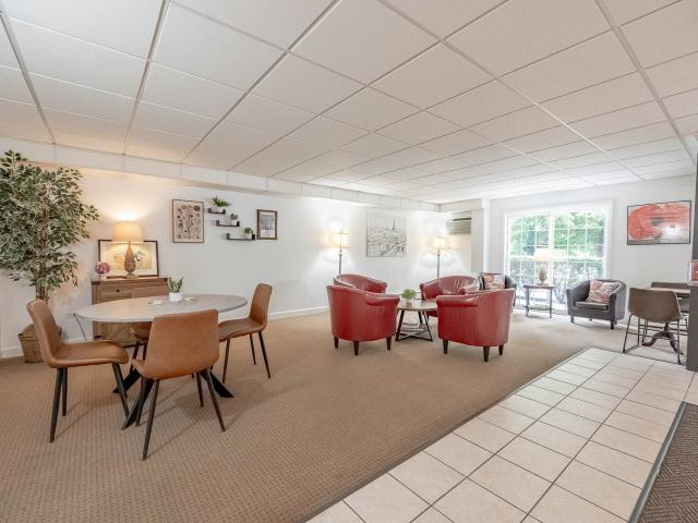 1000 S Lorraine Road # 411