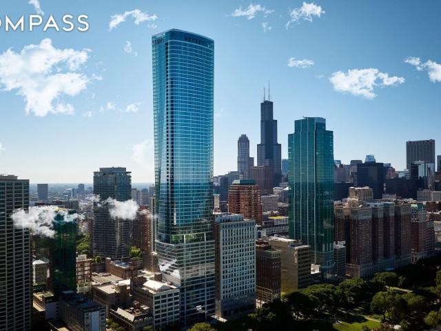 1000 S Michigan Ave 5402, Chicago, IL