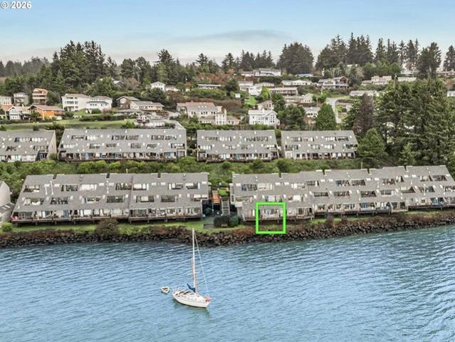 1000 SE Bay Blvd Unit 140, Newport, OR 97365