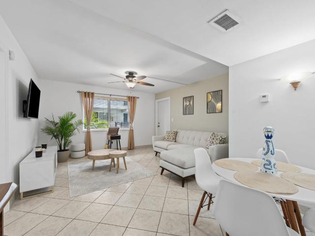 1000 SE 15th St, Unit 103, Fort Lauderdale, FL 33316 | MLS #F10524